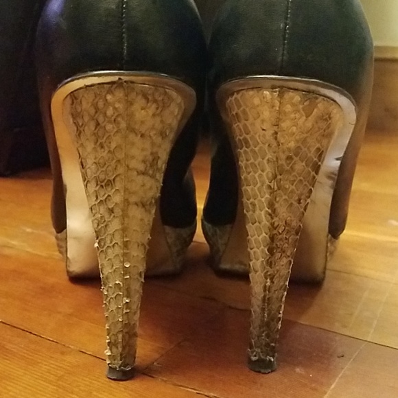 Jessica Simpson | Shoes | Jessica Simpson Snake Skin Platforms | Poshmark